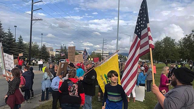 Anchorage residents to protest latest shutdown at Dec. 8 Assembly ...