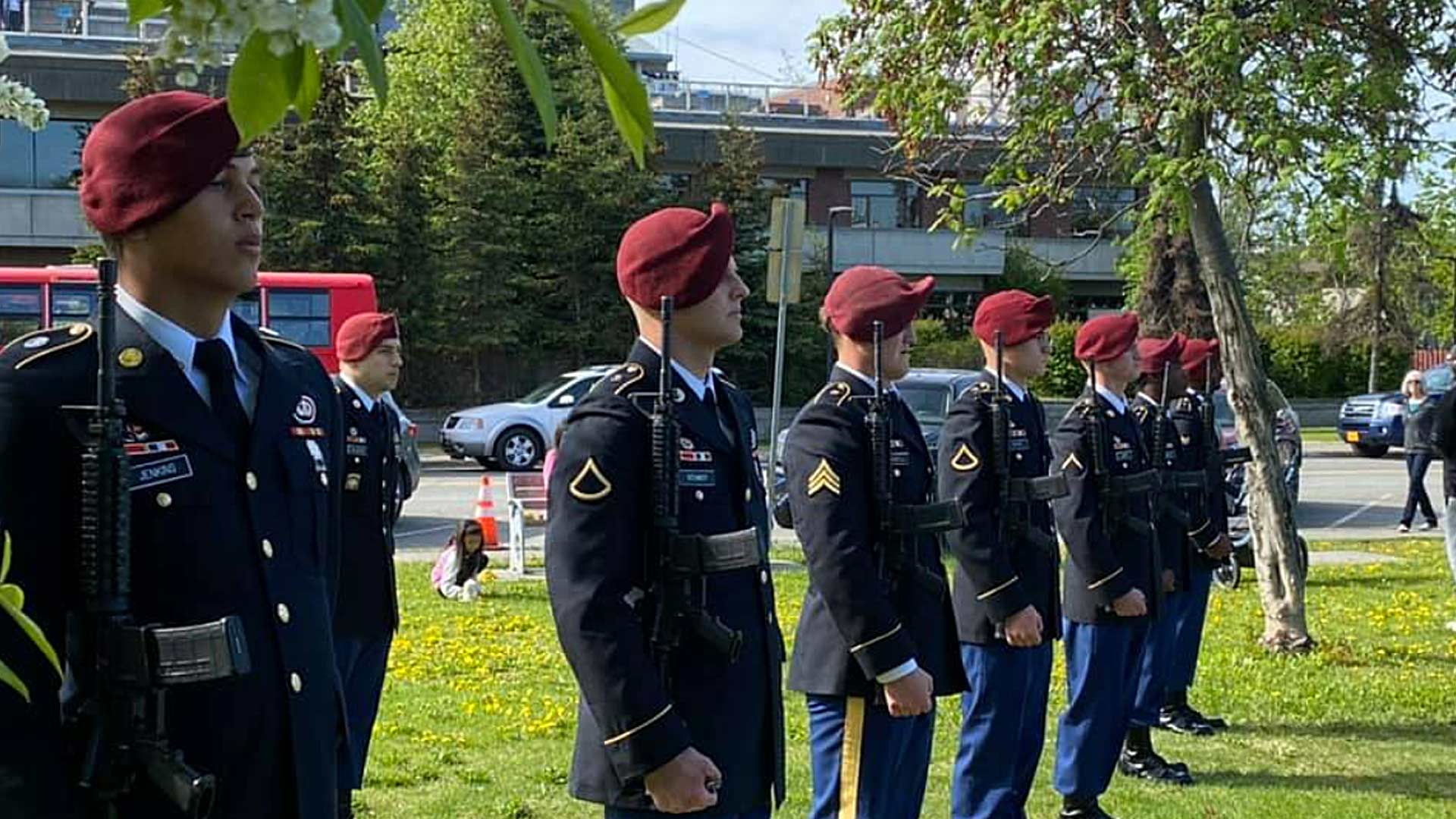 Alaskans turn out in force to honor their fallen on Memorial Day ...
