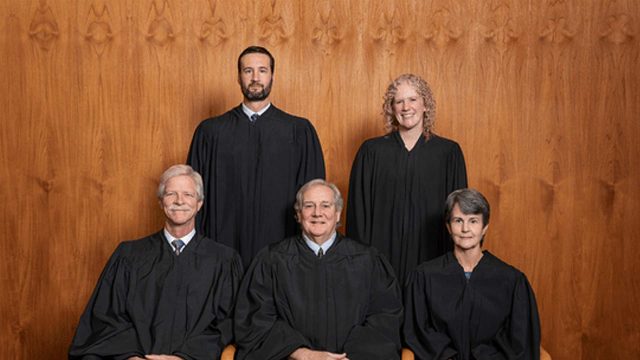 Fate of Alaska’s voting system now lies in the hands of five justices ...